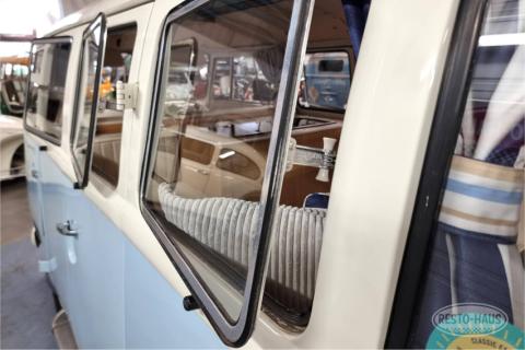 '61 RHD Splitscreen Campervan