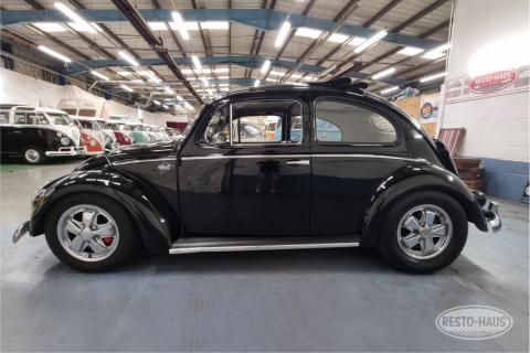 ‘57 LHD Ragtop Oval Beetle